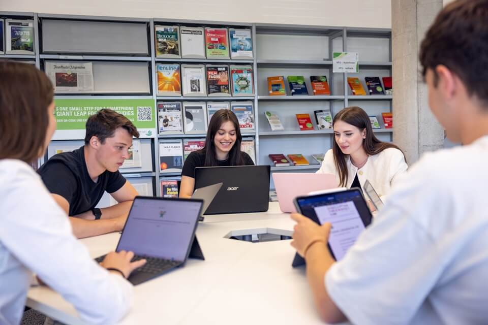 Hochschule Furtwangen - HFU Business School | wirtschaftsrecht ...
